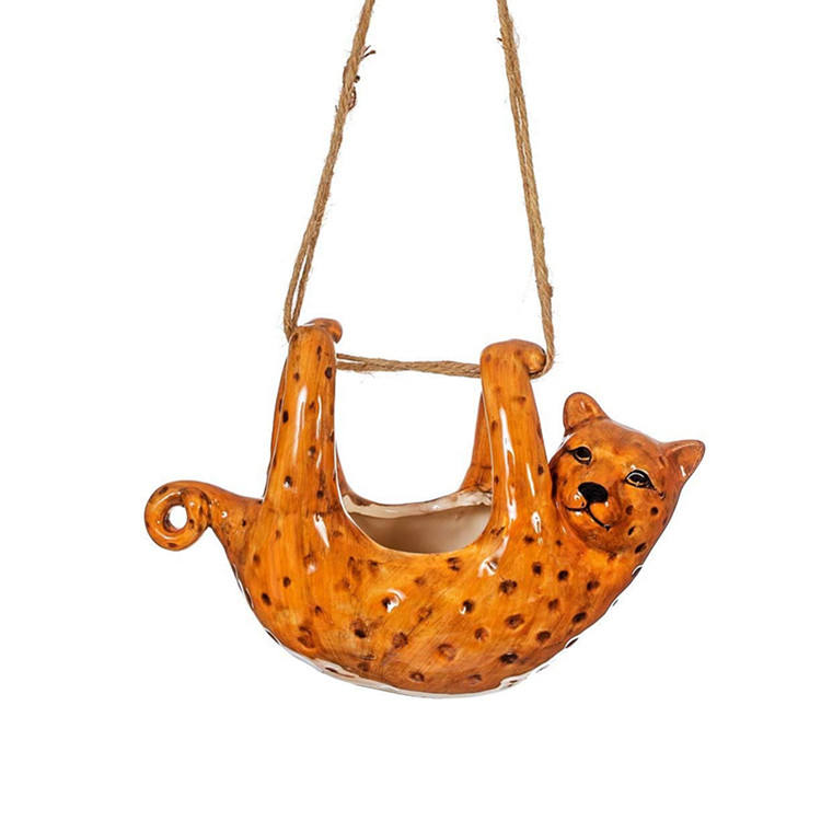 How to Choose the Best Hanging Leopard Planter for Your Space