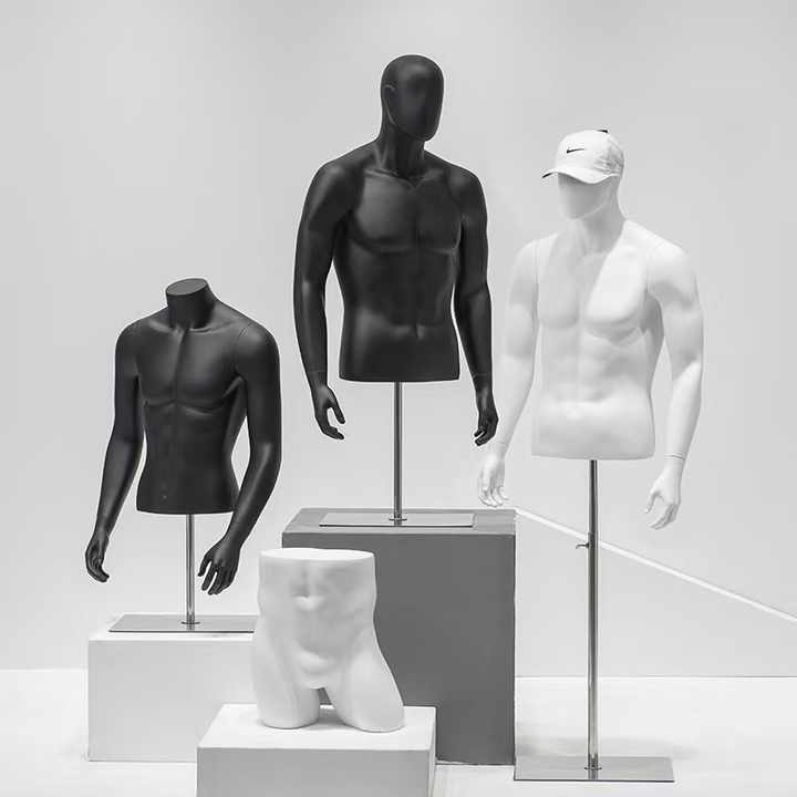 Full-body and half-body muscular mannequins for men's clothing display ...