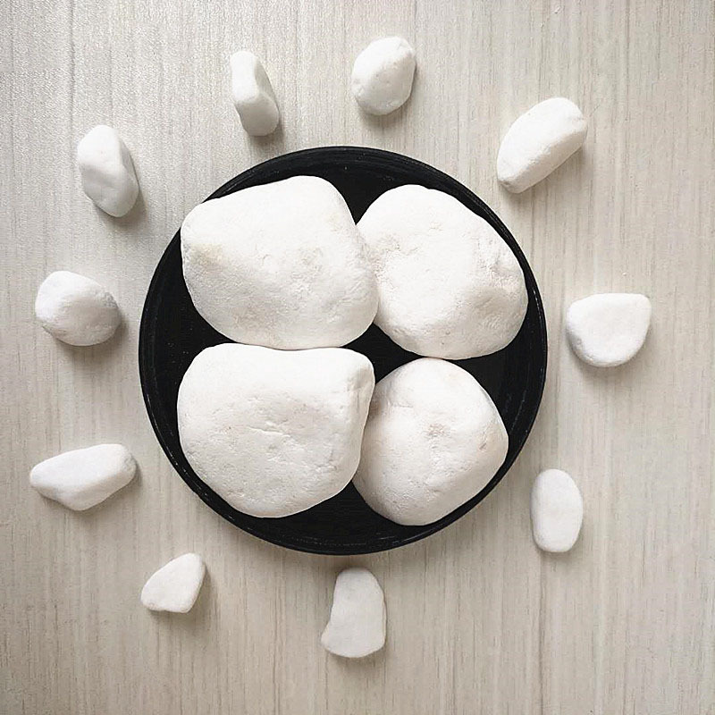 How to Choose the Best Pebbles for Landscaping and Decor Projects