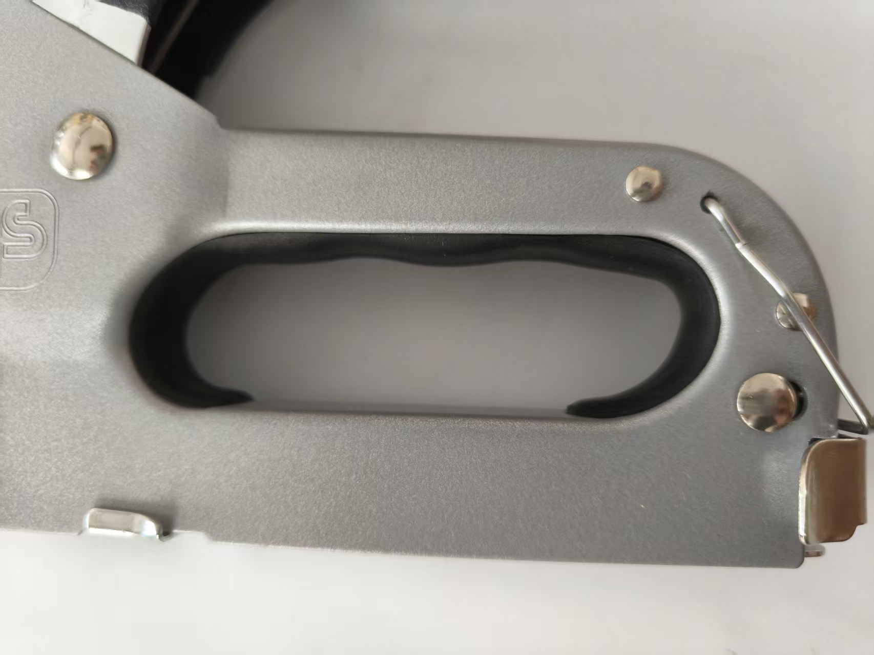 Heavy Duty GS Staple Gun - Reliable Performance & Durability