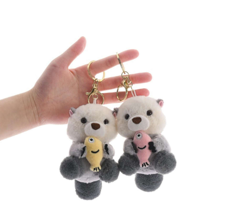 Peluches Plushy Sea Otter Plush Keychain Plushie Hold Fish Otter Animal ...