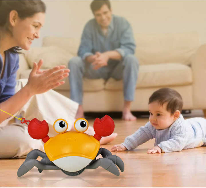 Cute Crab Bath Toy - Wind Up, Move, and Fun for Babies