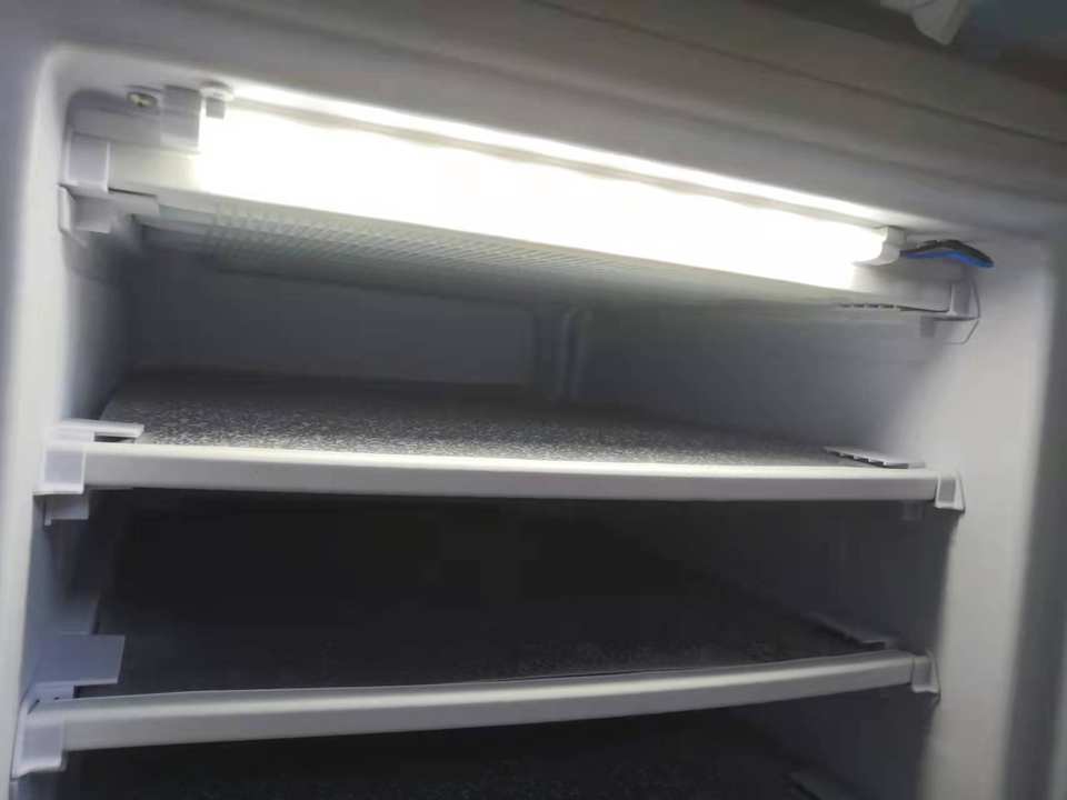 Commercial Solar & Battery-Powered Stainless Steel Upright Freezer 24V ...