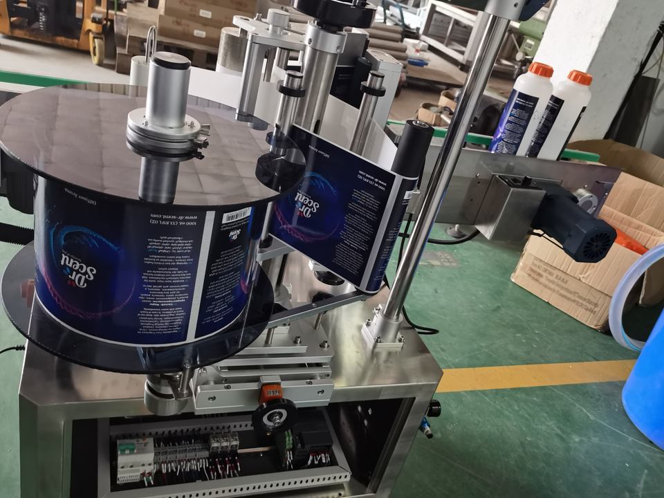 Fully Automatic Round Bottle Labeling Machine for Beverage Bottles Wine ...