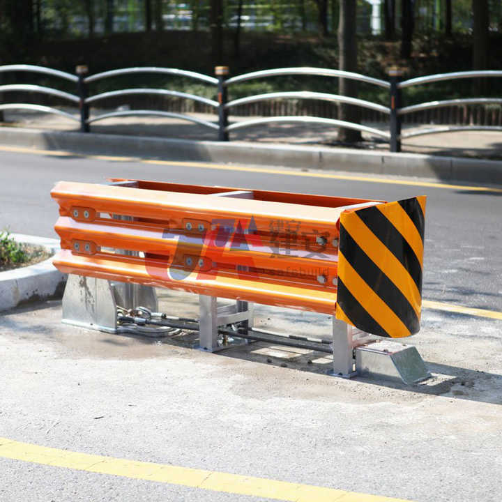 Global CE Certified Steel Crash Barrier Highway Impact Attenuator ...