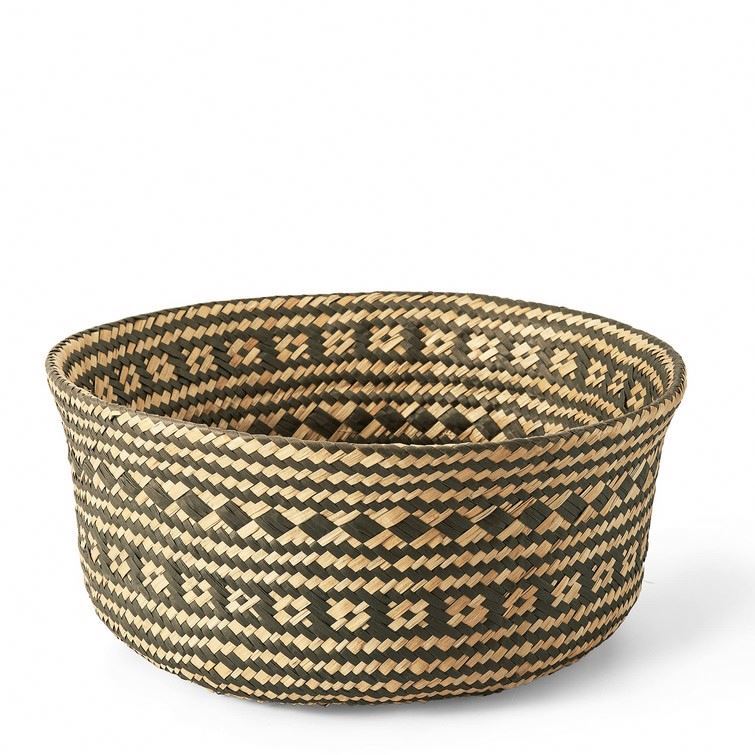 How to Choose the Best Cane Decorative Baskets for Home Storage & Style