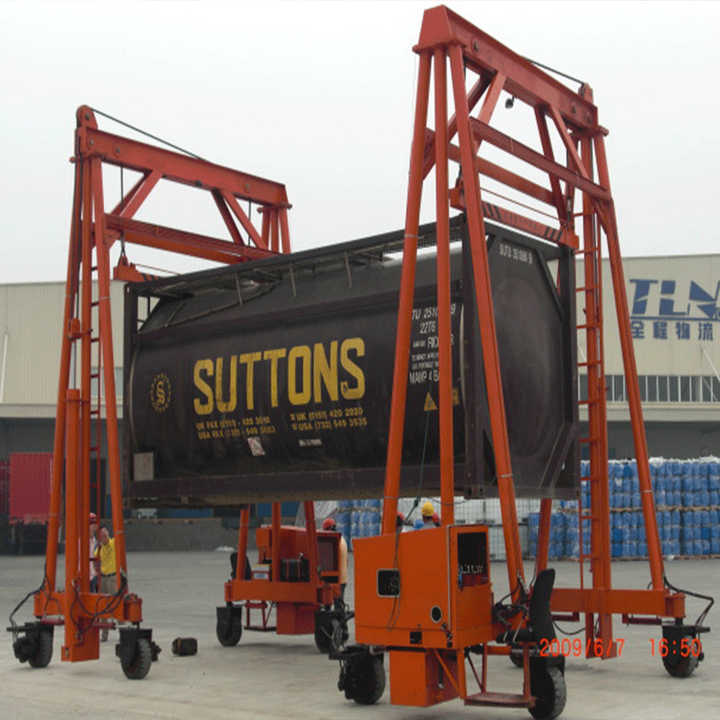 Rubber Tire Straddle Carrier Mobile Container Crane Container Gantry ...