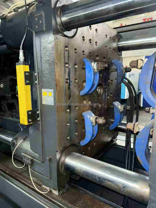 Haitian 250 Ton Servo Motor Injection Molding Machine Plastic Switch ...