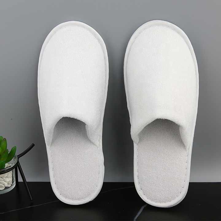 Custom Closed Toe White Poly Terry Disposable Slippers for Hotel Spa ...