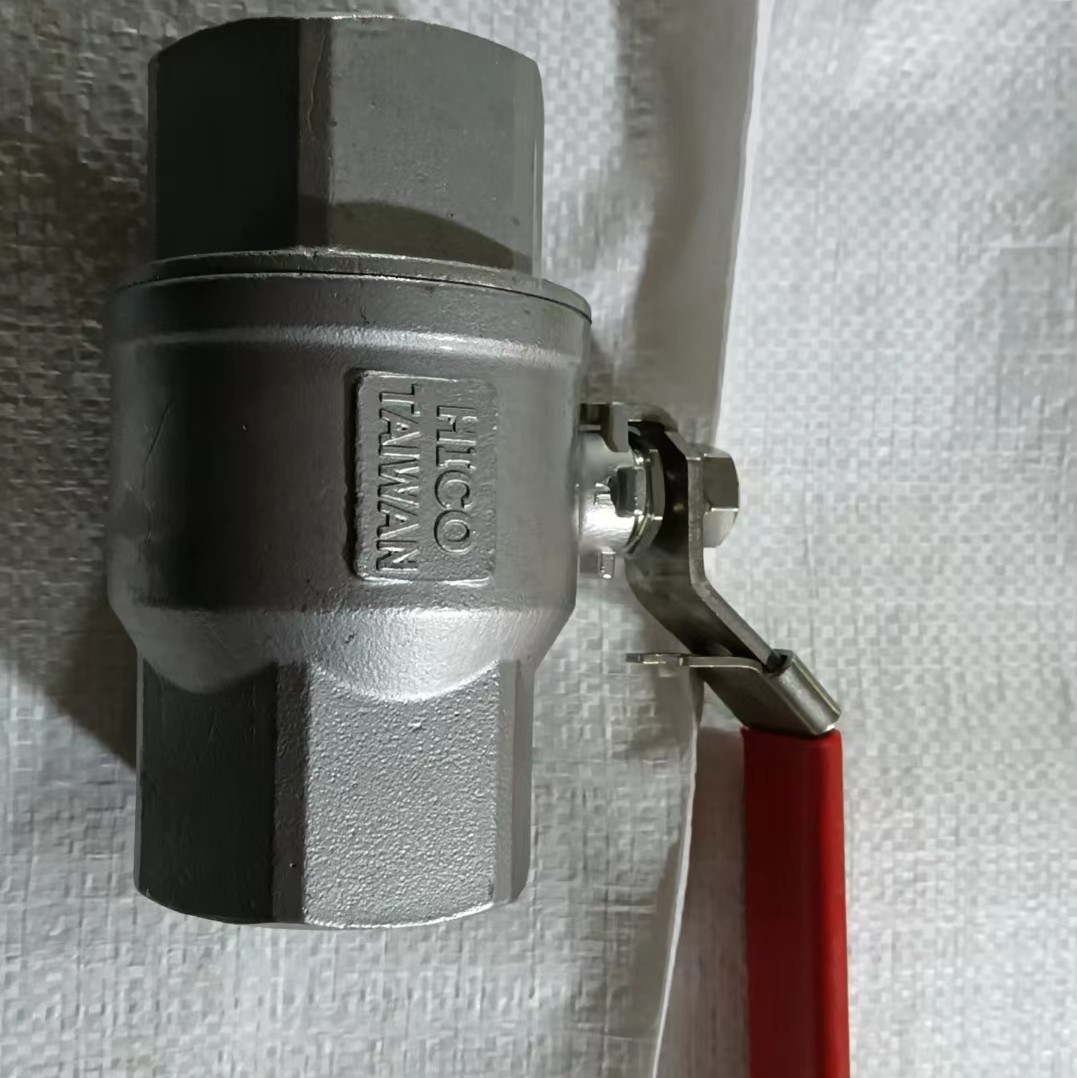 Lockable Handle Ball Valves - Durable & Customizable