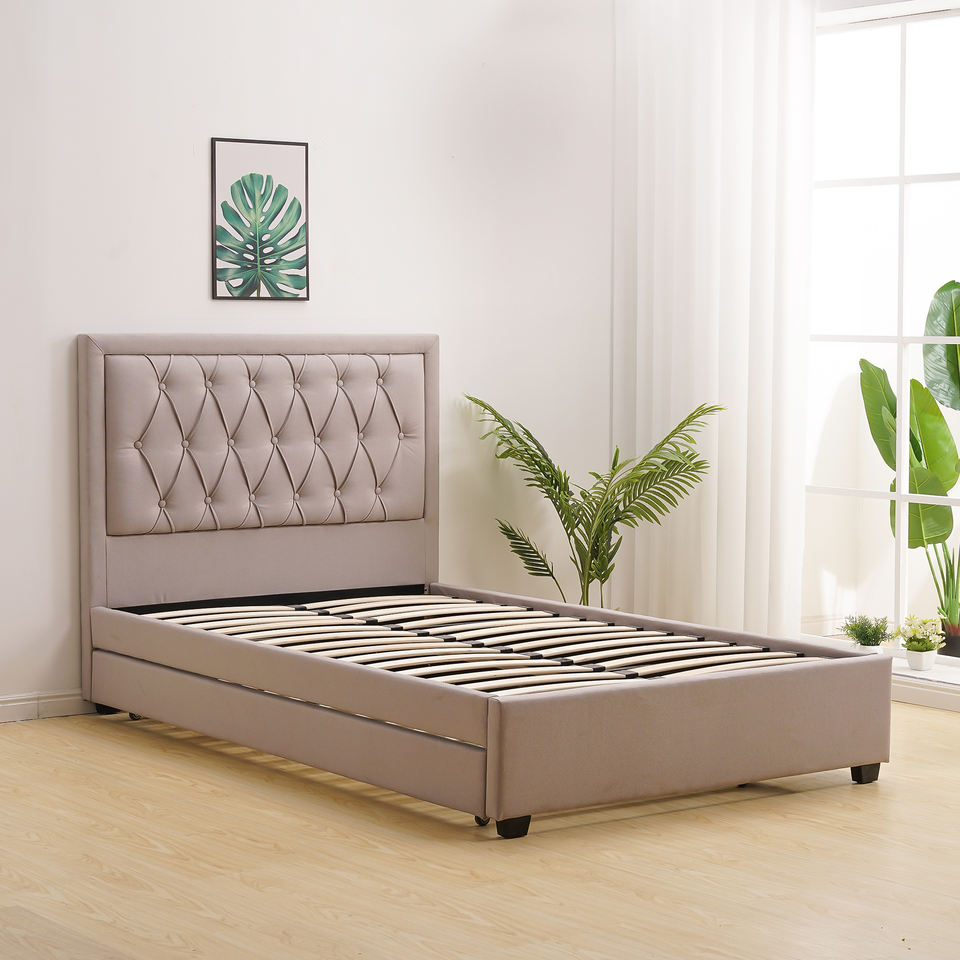 New Design Luxury Bedroom Furniture Fabric Tufted Bed Frame With ...