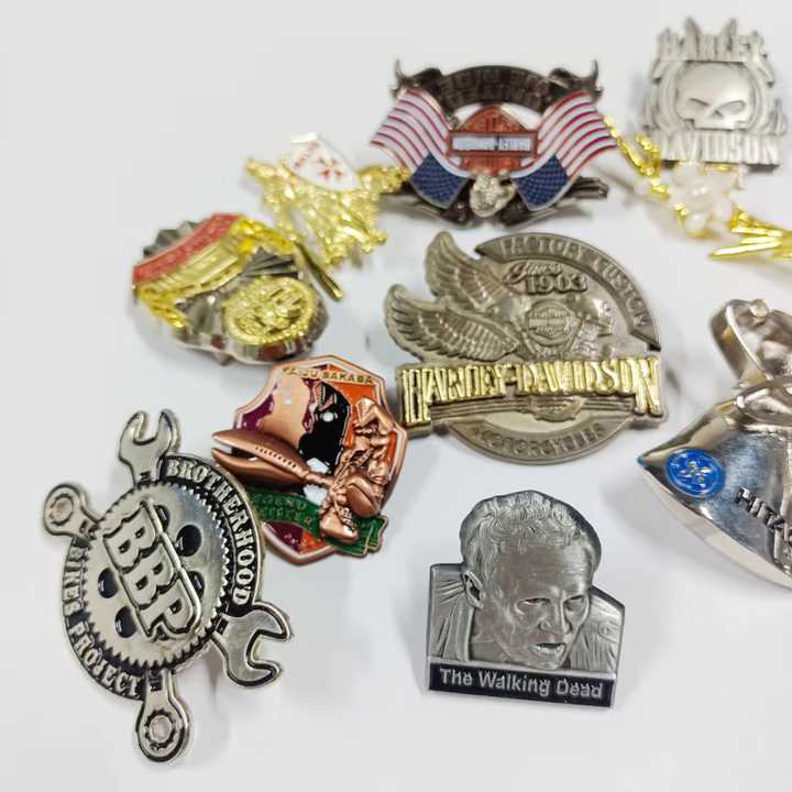 Wholesale Customized Hard Enamel Pin Badge - Free Size