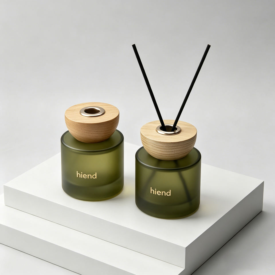 Luxury Reed Diffuser Bottle with Large Round Wooden Cap Empty Glass ...