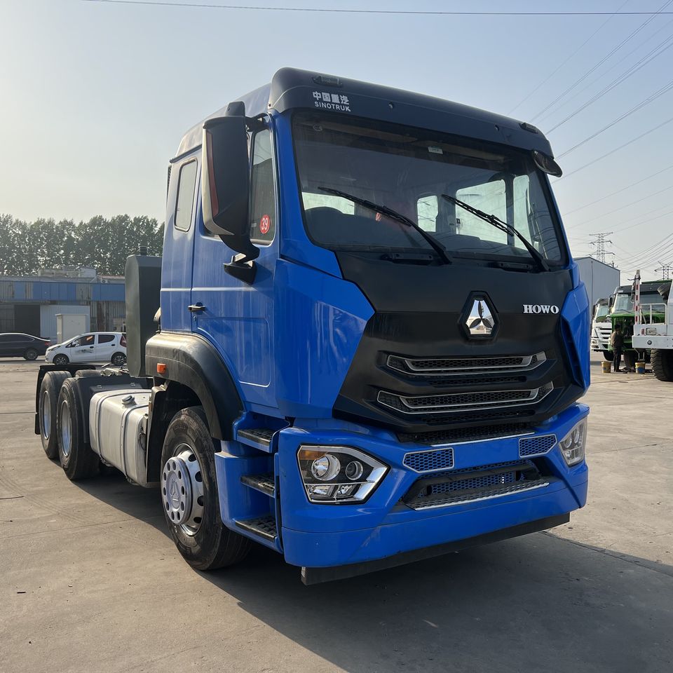 Hot-selling Sinotruck Hohan Tractor Truck 6*4 30t Euro 2 LHD/RHD 371 ...