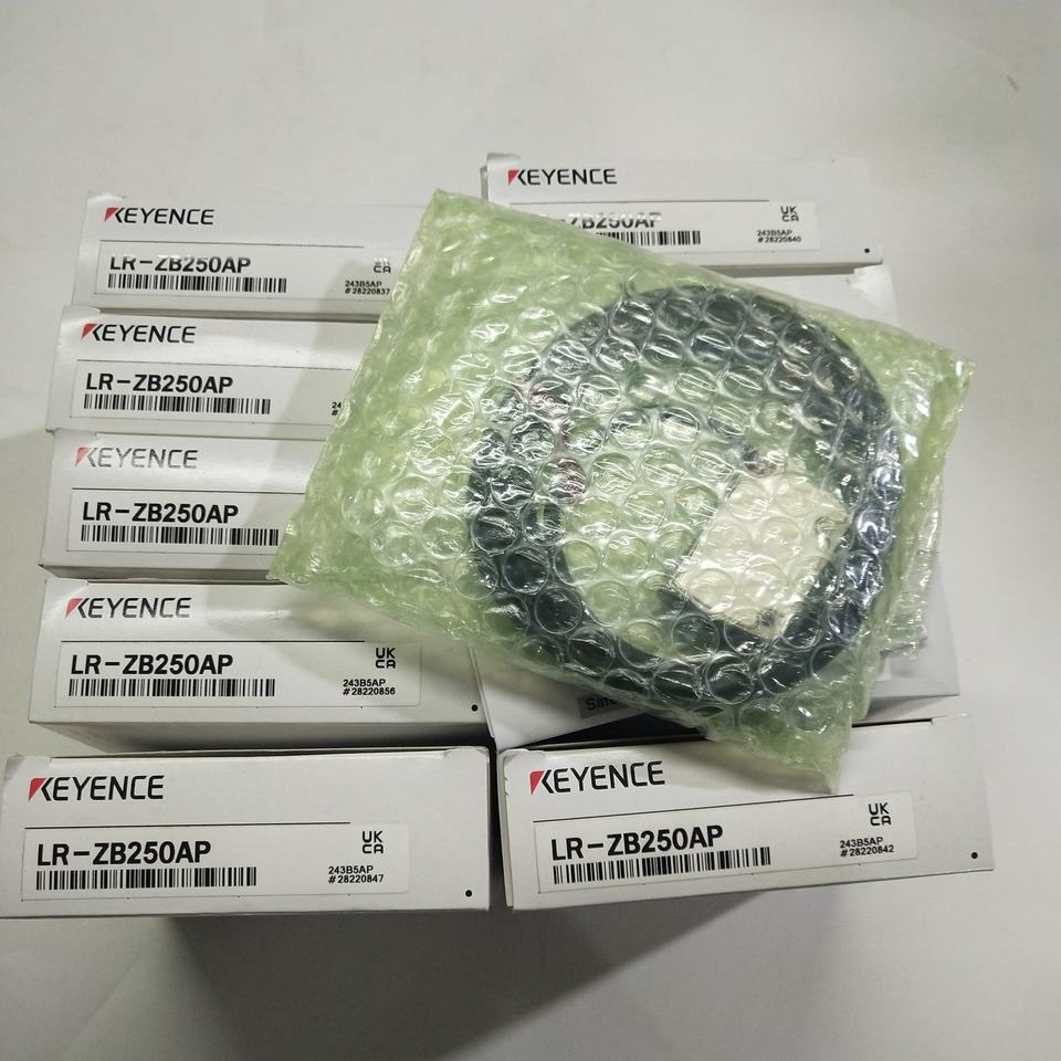 Keyence Brand CMOS Laser Sensor LR-ZB250AN LR-ZB250AP NPN PNP Output ...