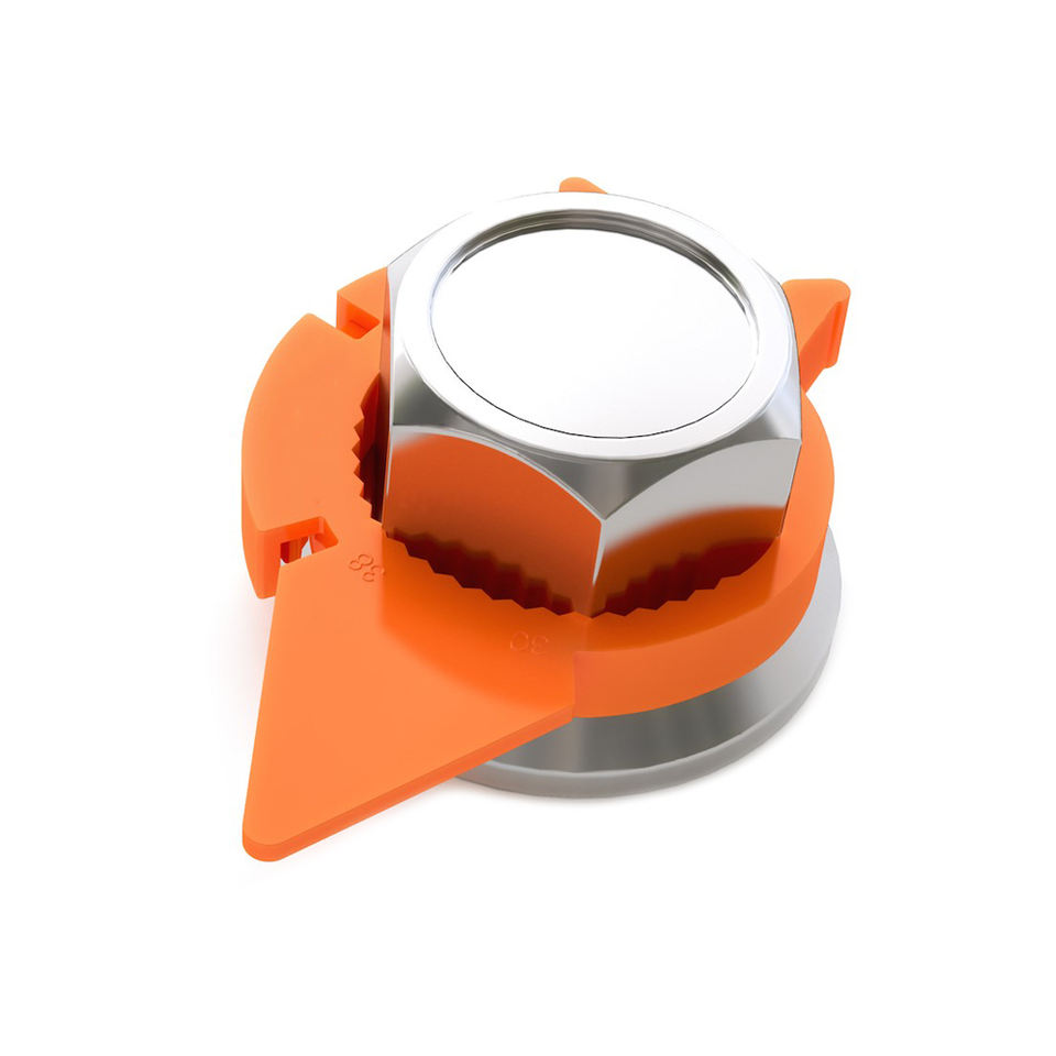 Yellow and Orange Wheel Nut Indicators - Secure Your Tires