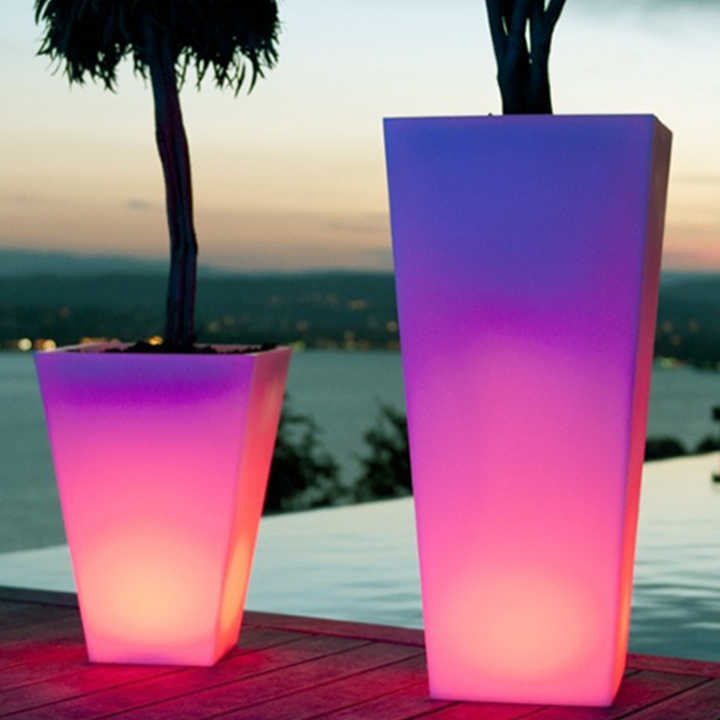 Eco-friendly LED Glow Flower Pot - Brings Life to Gardens