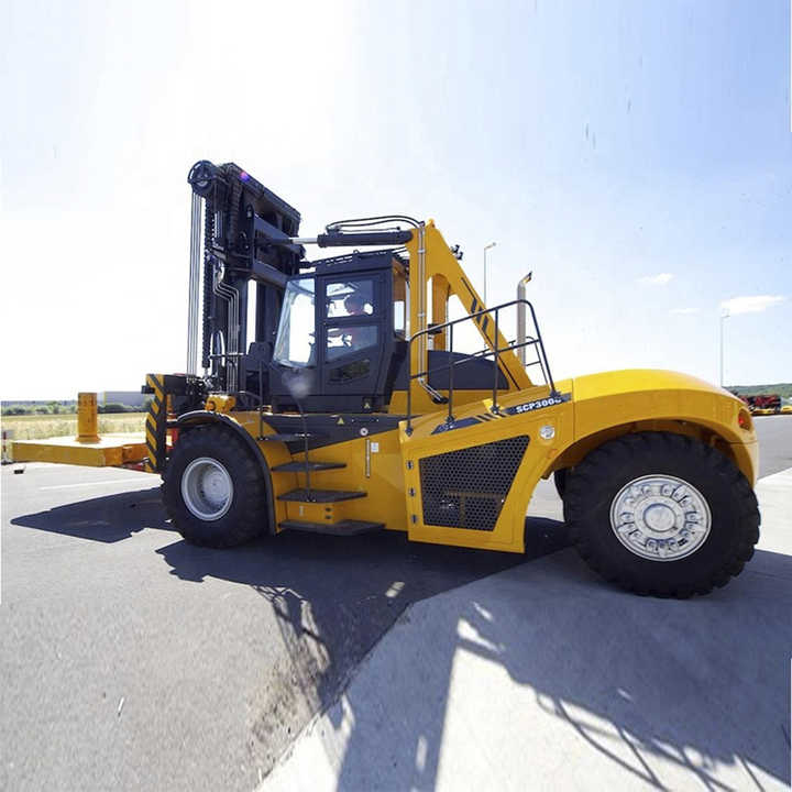 SCP100A Forklift - 10 Ton Diesel Capacity for Heavy Lifting