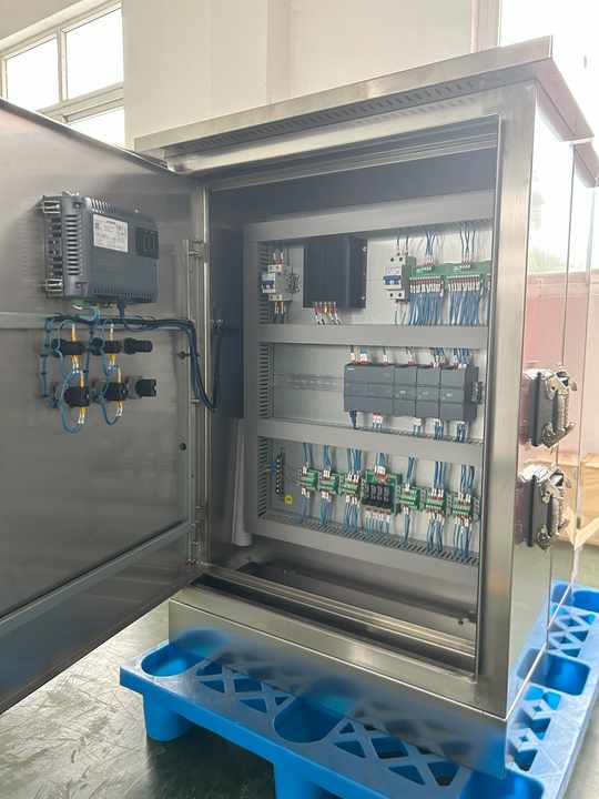 Constant Pressure Water Supply Frequency Conversion Control Cabinet One Control Two Exhaust ...