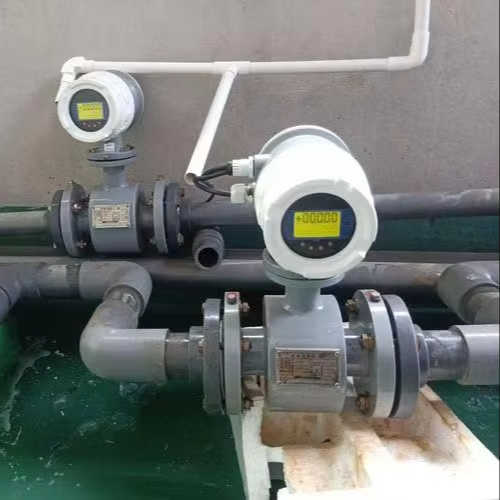 PLC LORAWAN RS485 4-20mA Pulse HART Electro Magnetic Medidor De Flujo ...