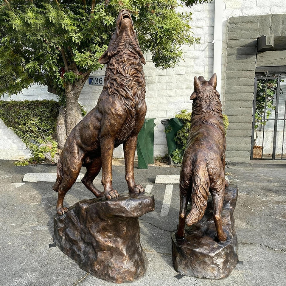 Life Size Wax Lost Bronze Casting Wolf Statue Patina Finish Antique ...