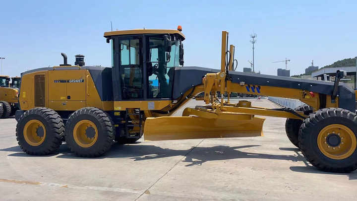 GR2405T Pro Grader Motor Road Construction Machinery 17 TON Motor ...