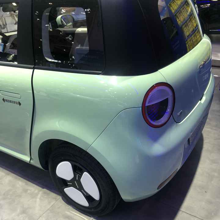 Right Hand Drive Electric Mini Car Auto Low Speed and Fast Charging 4x4 ...
