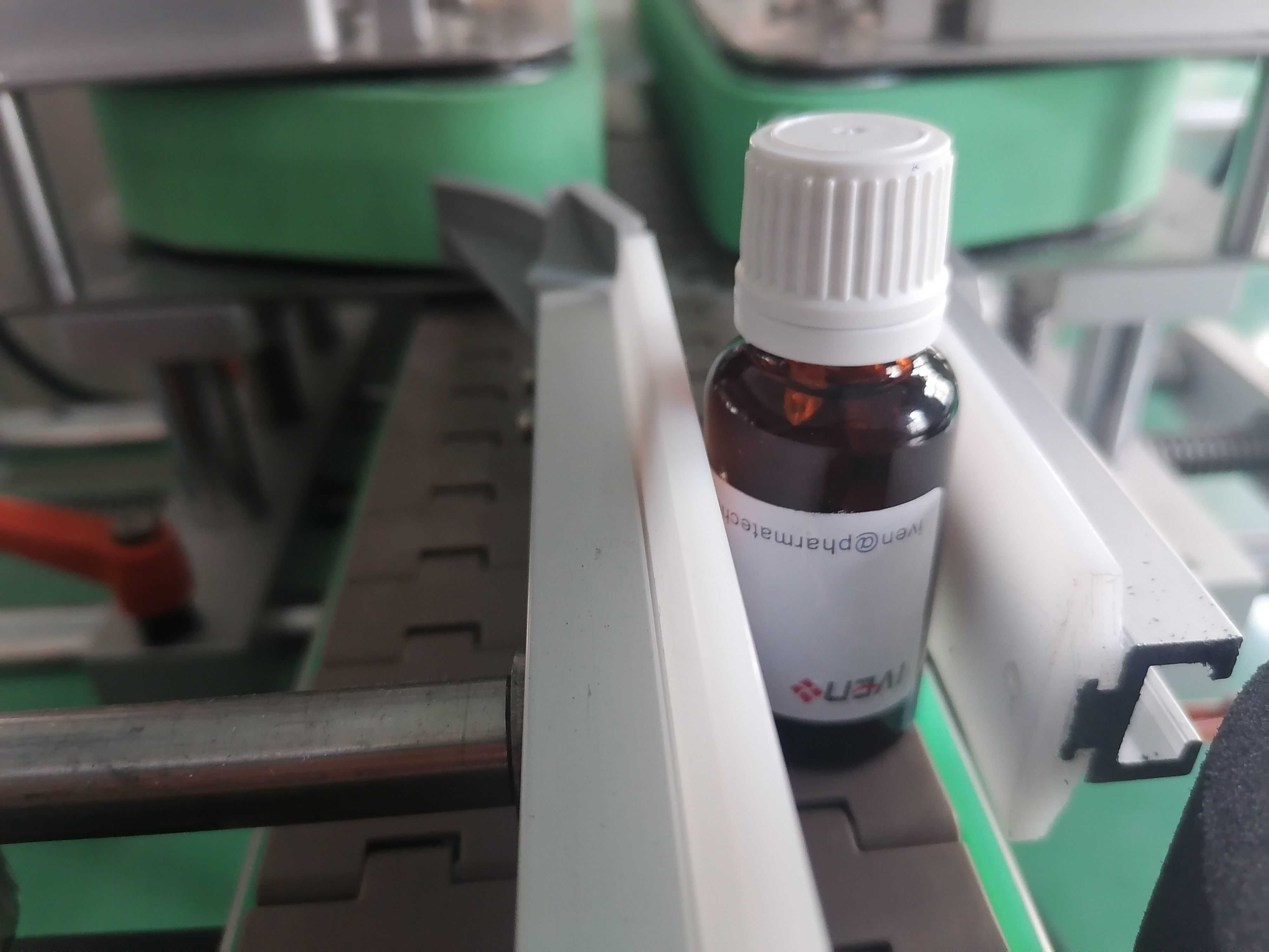 Buy Vitamin Dispenser Machine | Fully Automatic Gummy Filling