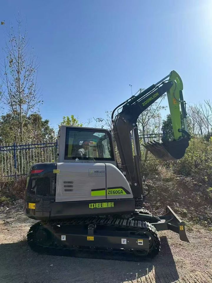 ZOOMLION Brand Weichai Engine Small Crawler Excavator 6Ton ZA60GA36.8KW ...
