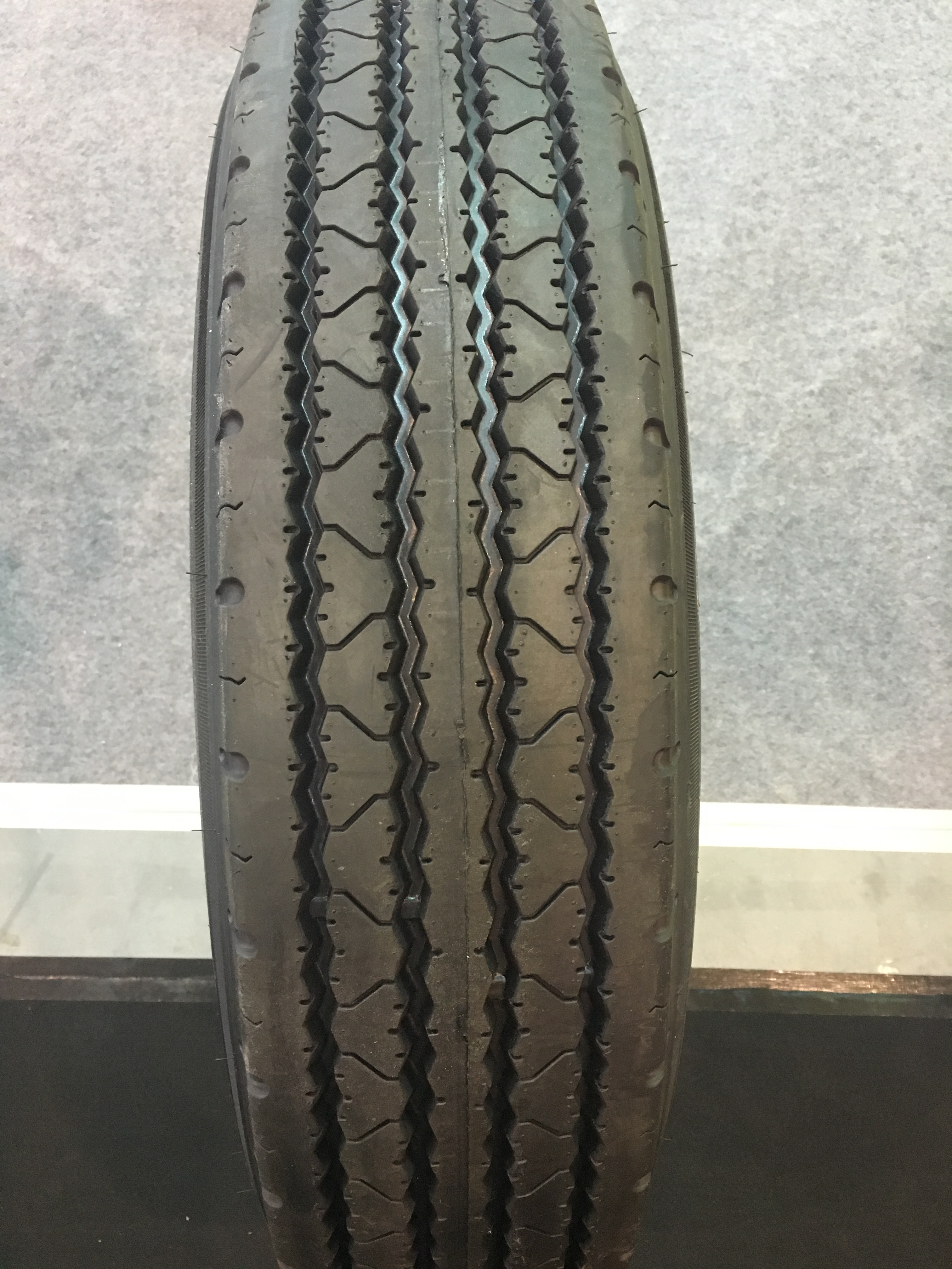 ปฏิวัติ ยาง185r14lt สำหรับการชุมนุม - Alibaba.com