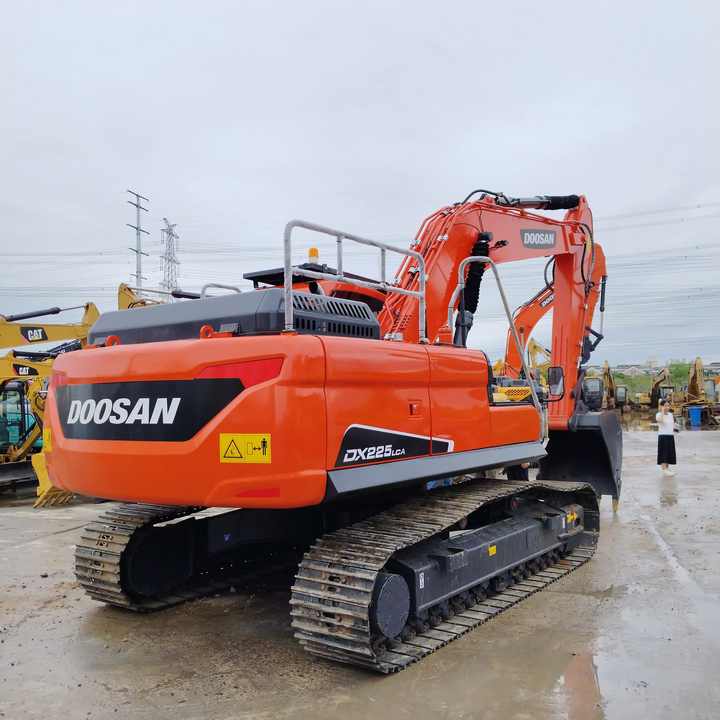 90% New Used Original Korea Doosan DX 225 Dx225lca Excavator Doosan ...