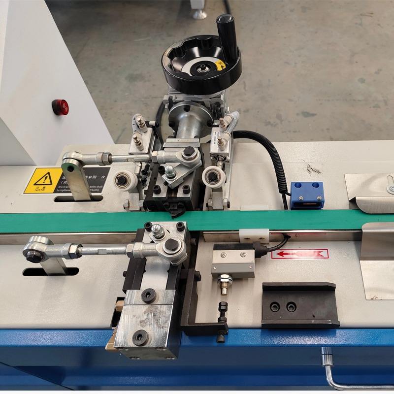 Automatic Butyl Sealant Coating Machine for Insulating Glass Production ...