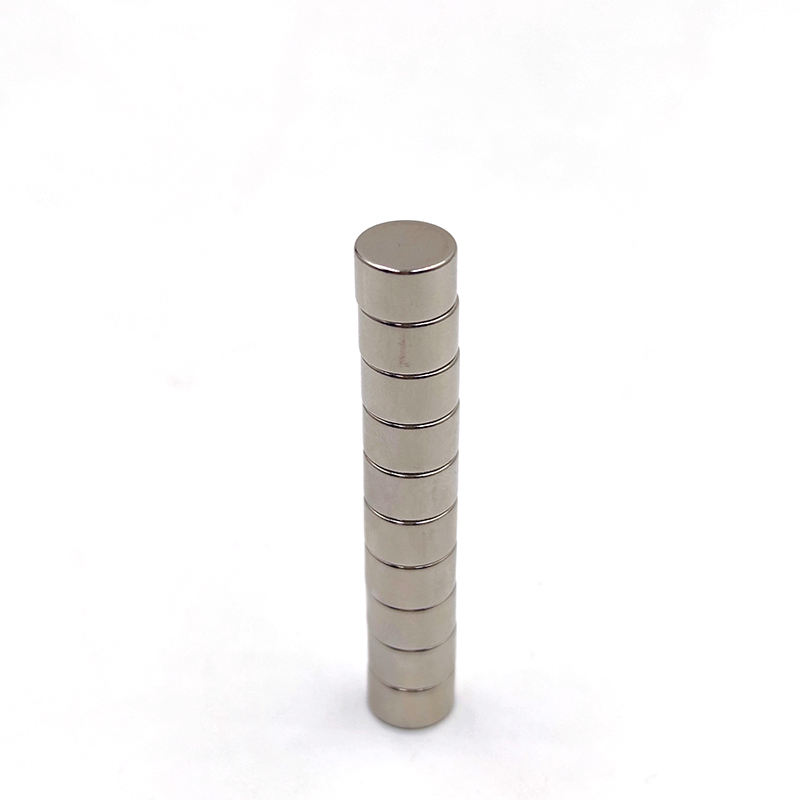 Small Size Permanent Rare Earth Magnet N35 Small Disc Neodymium Magnets ...