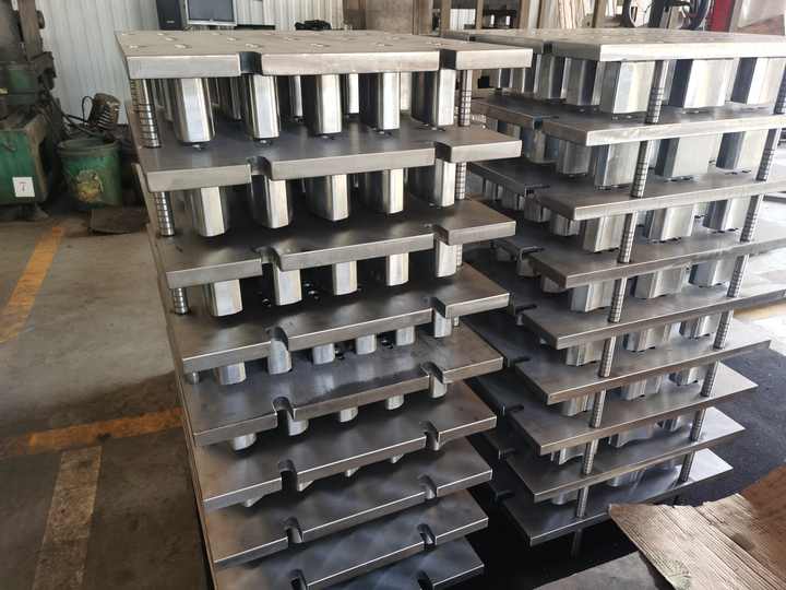 High Quality 18-Hole Brake Pad Mold - Merido Hot Press Machine