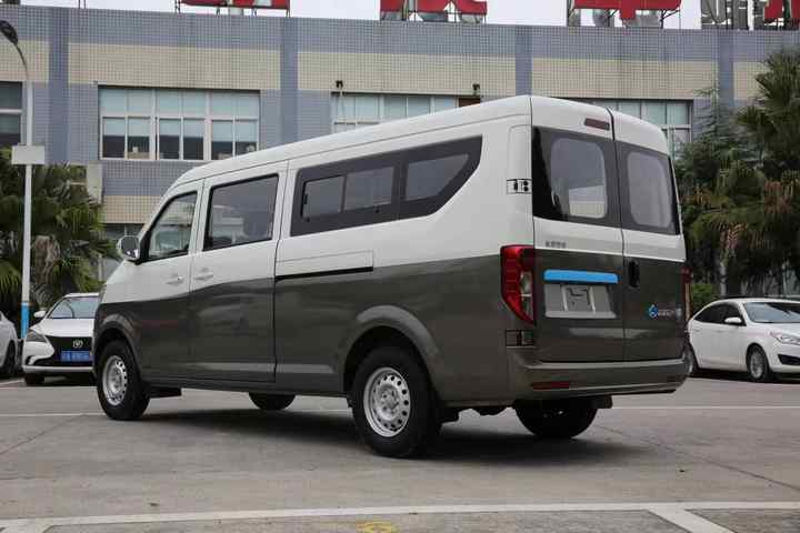 Changan KYC V7 Mini Bus - Efficient Passenger Van