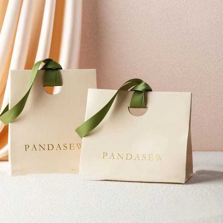 Custom Design Packaging Paper Bag - Factory Manufacture