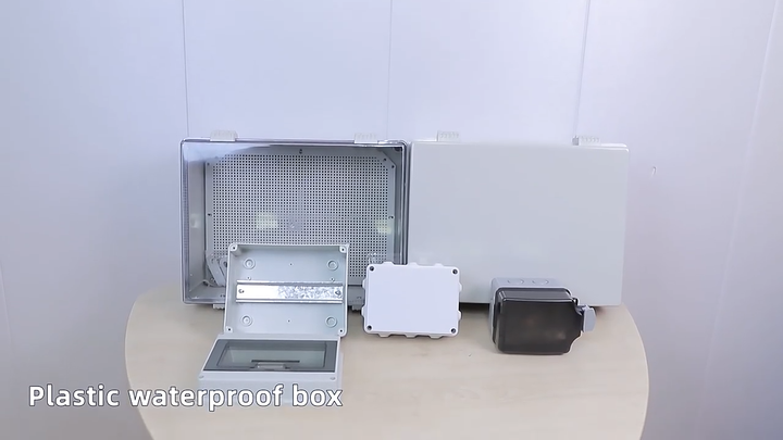 IP65 ABS Custom Waterproof Electrical Plastic 36 Way Power Distribution ...