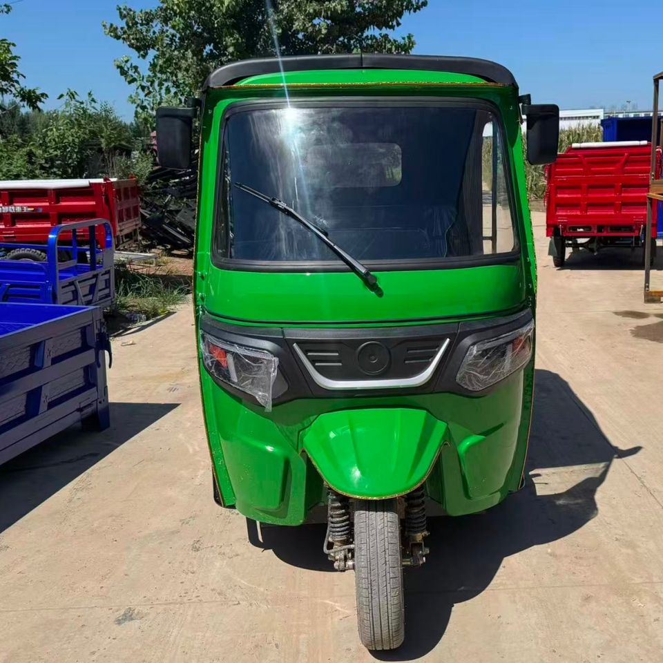 Tuktuk Gasoline Passenger Motorcycle Keke Bajaj 200cc Motor Tricycle ...