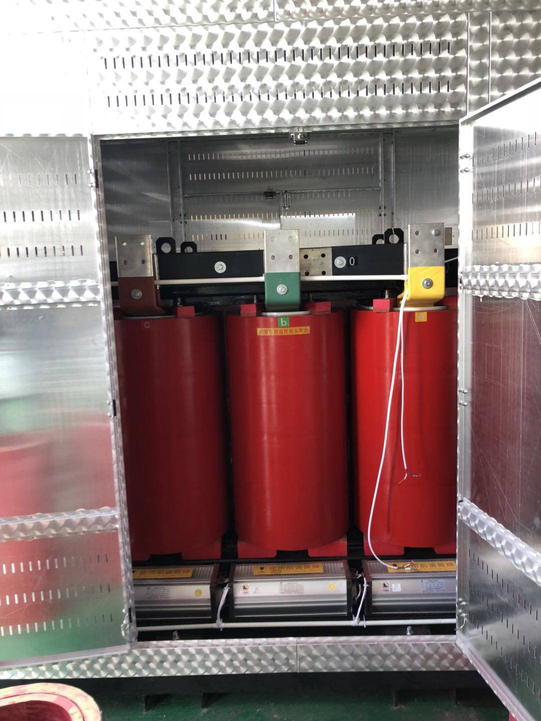 1250 kva dry type transformer - High Performance