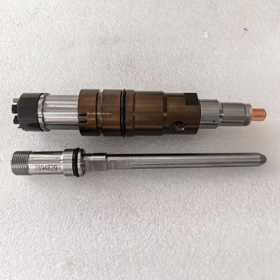 Diesel Engine Repair Parts Fuel Injector with Tube for ISX15 Engine ...