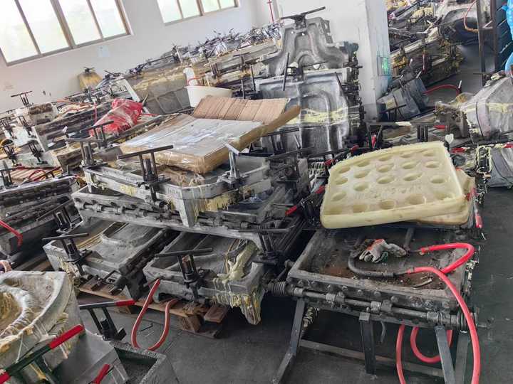Professional Memory Foam Factory Low Pressure Machine One-Piece-Made PU ...