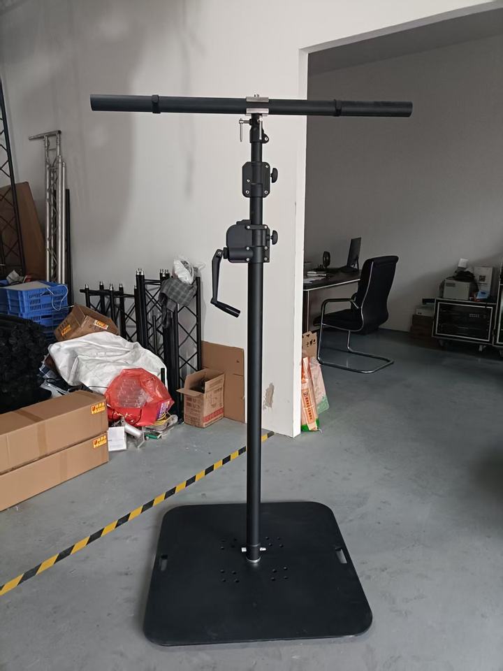 Sturdy Speaker Light Stand - Perfect for Outdoor Events