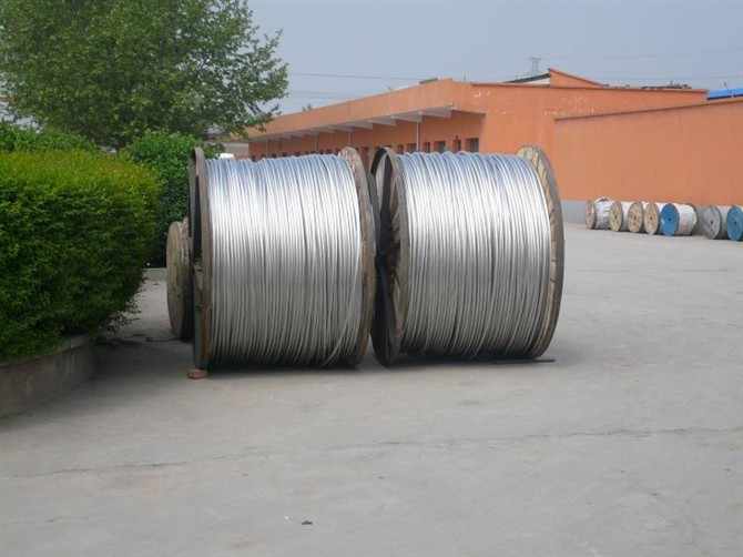 IEC Standard Overhead Ground Wire (OHGW) Galvanized Steel Wire 7/16"
