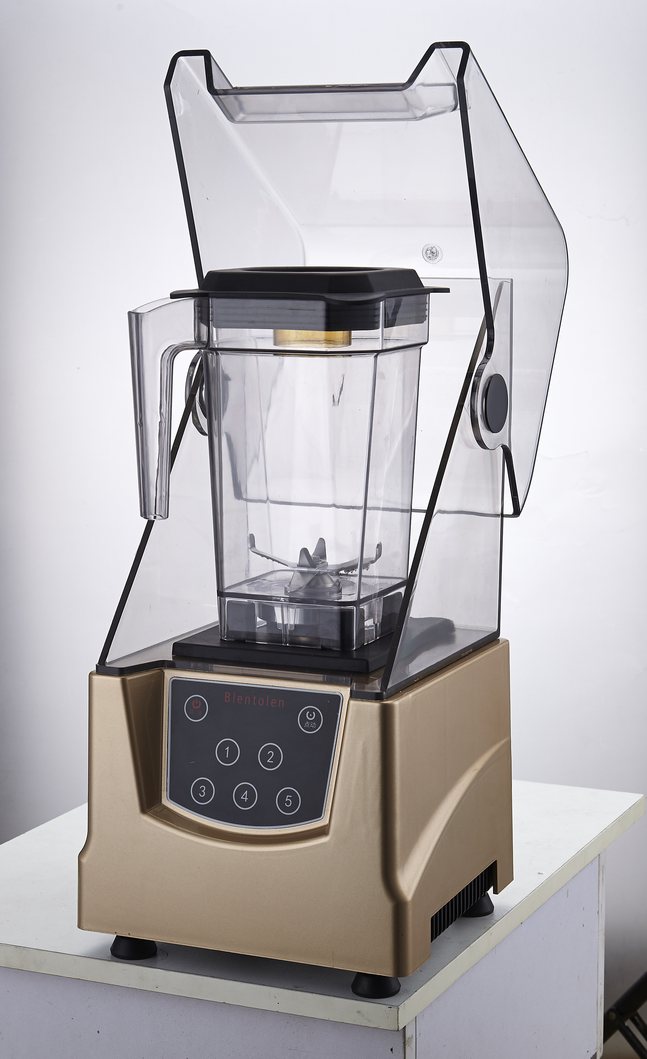 How to Choose the Best Commercial Blenders for Your Business