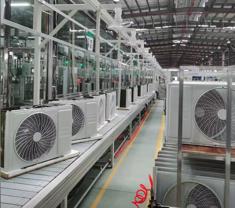 Multi-Indoor-Unit Solar Air Conditioner, Photovoltaic Power Generation ...
