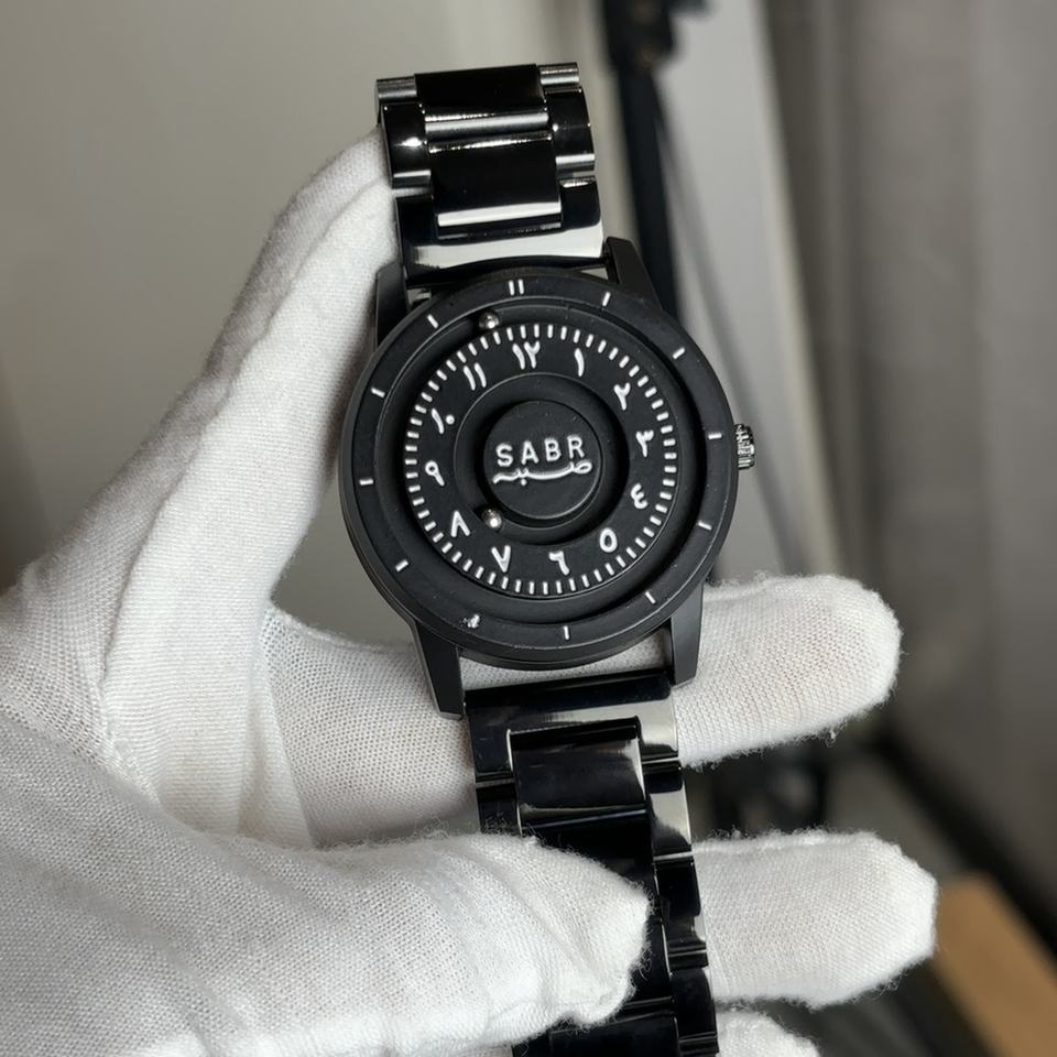 Sabr Black Stainless Steel Men's Quartz Watch - Personalized Design ...