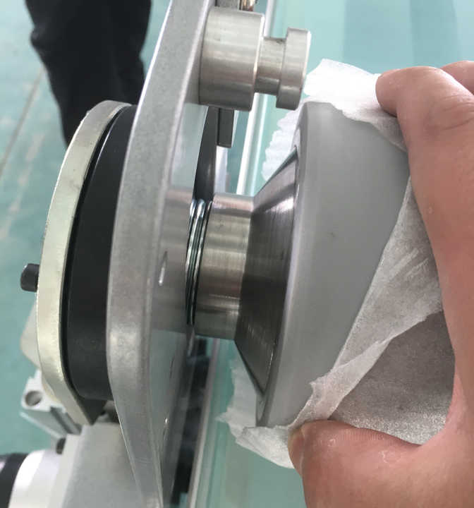 Flatbed Vinyl Application Table - Easy Laminating Solutions