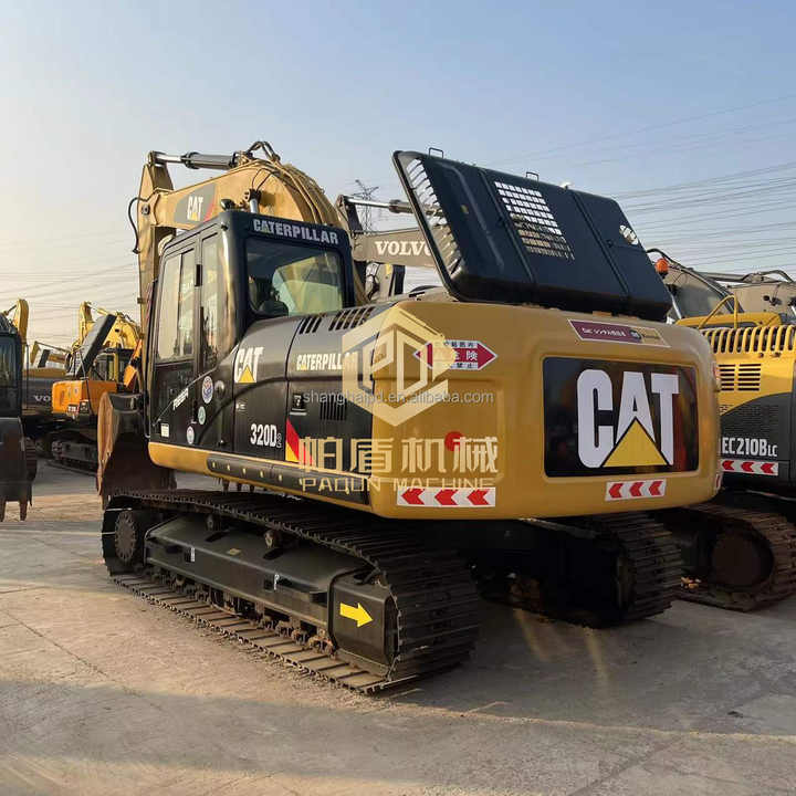 Japan Excavator Cat 320D2 320D2L 323D2LWith C7.1 Engine Heavy ...