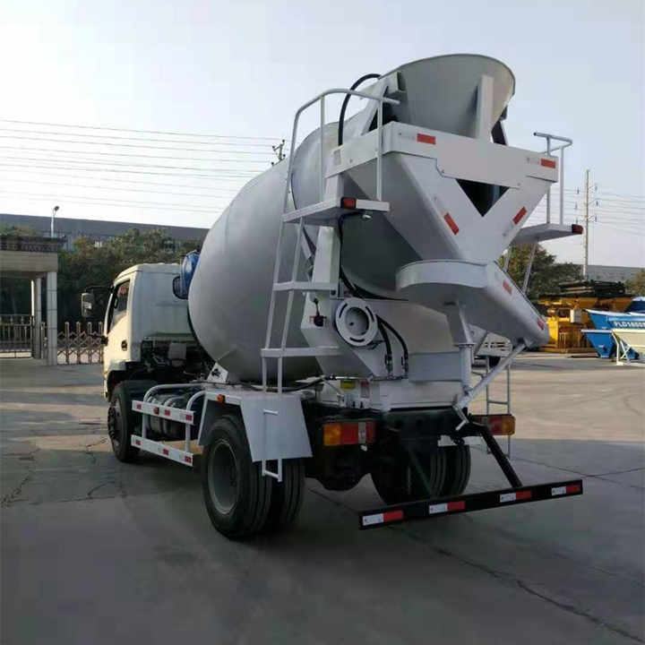 High-Efficient Multifunction Ready Mix Mini Concrete Mixer Truck with ...