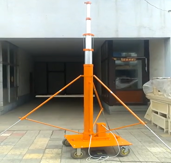 4m Motorized Telescopic Mast - Reliable and Versatile